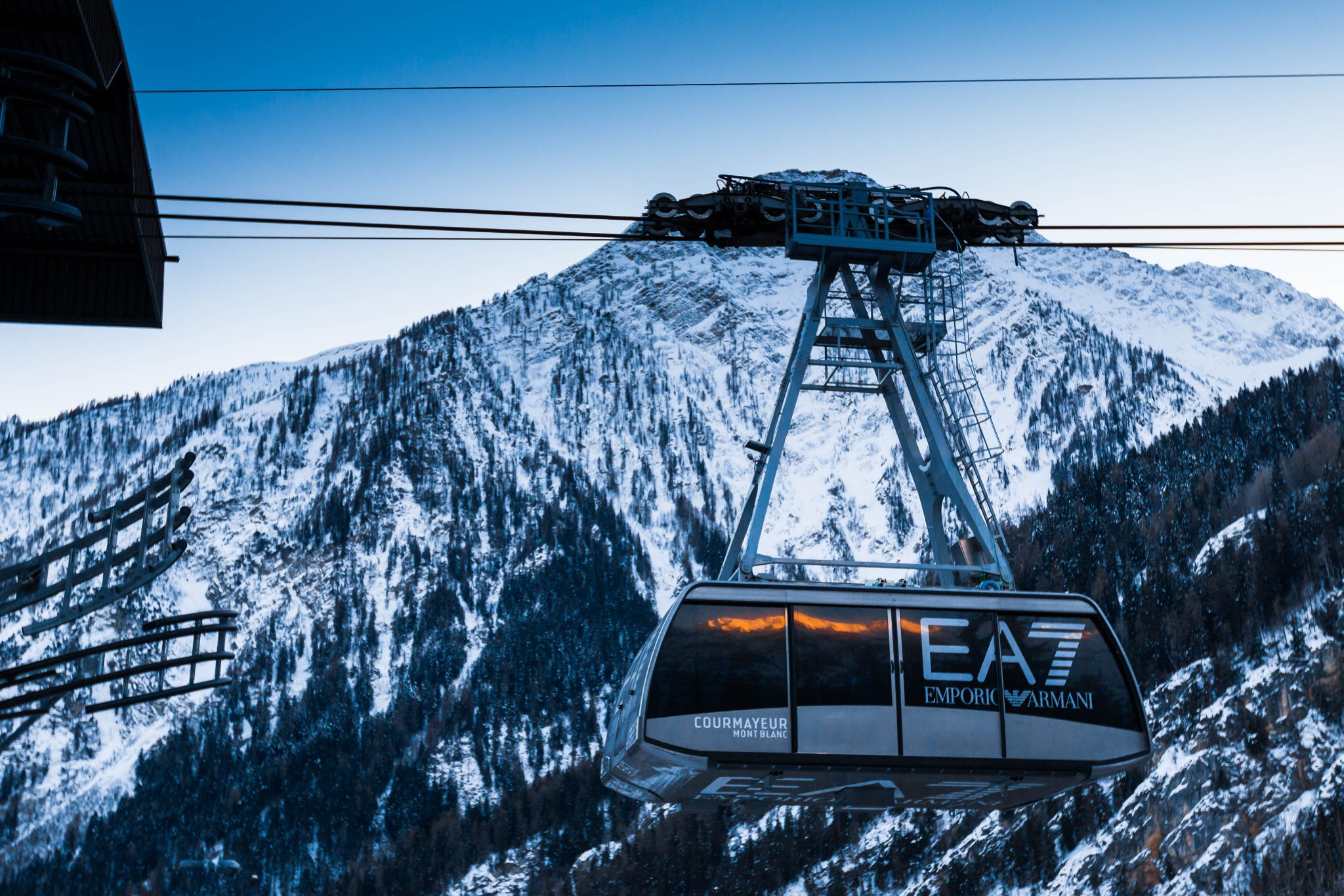 Apres Ski and Dinners - Courmayeur Mont Blanc Funivie